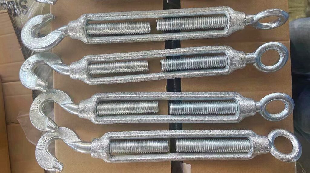 Galvanized Turnbuckle Eye/Eye Commercial Type Malleable